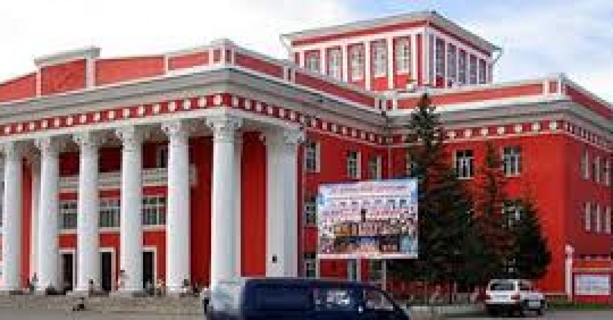 УДЭТ-ын голомт нэг жүжигчнээс эхэлж, 54 ажилтанд халдвар тархжээ