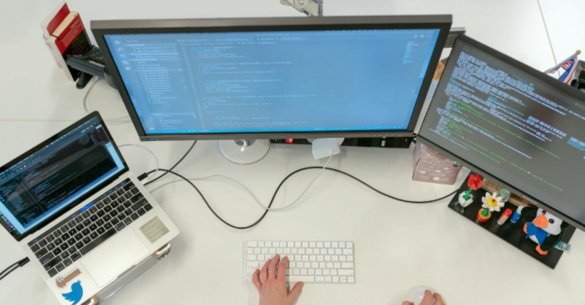 Хагас жилийн дотор сурч болох долоон мэргэжил