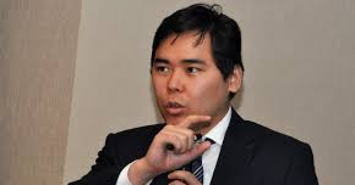 Хөгжлийн банкны захирал асан Н Мөнхбатыг саатуулжээ