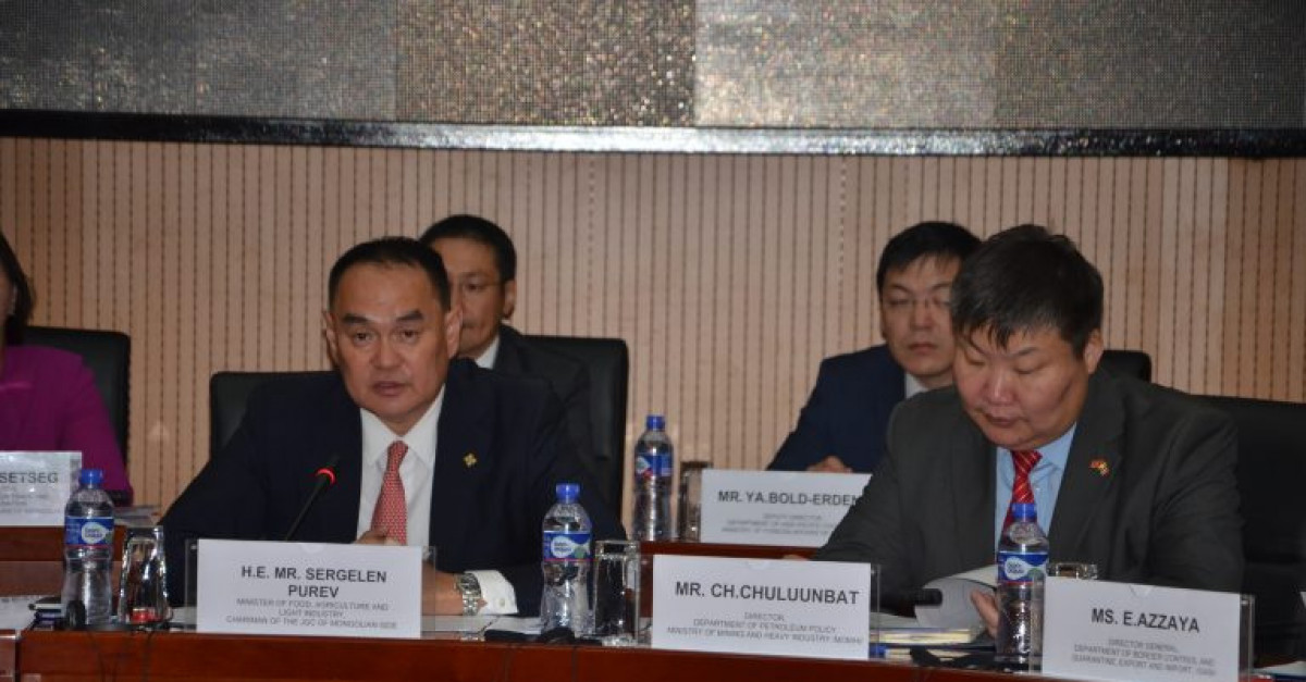 Вьетнам улс руу гүн хөлдөөсөн мах махан бүтээгдэхүүн экспортлоно